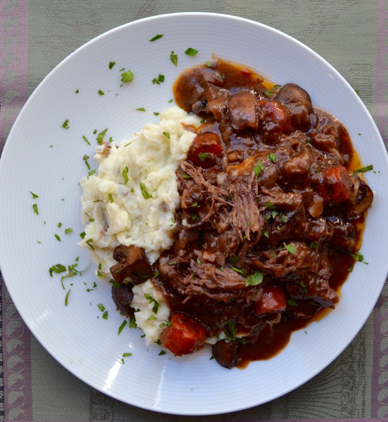 Beef Short Ribs Bourguignon – TUCK & TATE